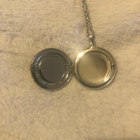 Hot Topic | Jewelry | New Disney The Little Mermaid Ariel Tibetan Photo ...